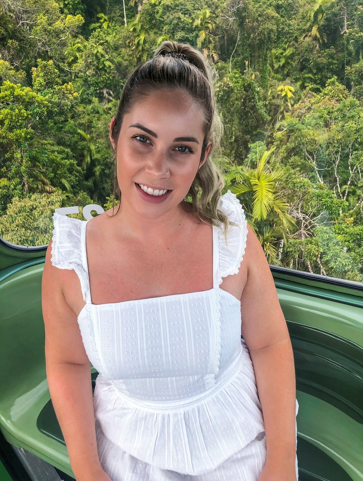 Ray-tracing laser eye technology treatment achieving HD vision in those ...